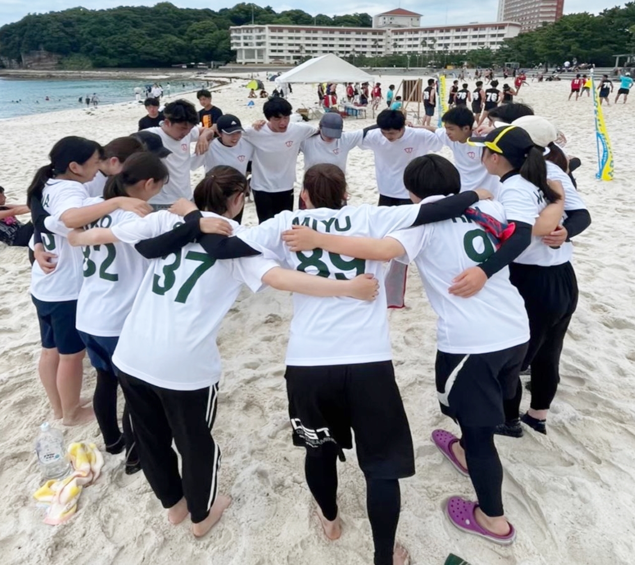 ビーチラグビー部「Un lache」、2022年度活動報告！｜KIO Smile Blog