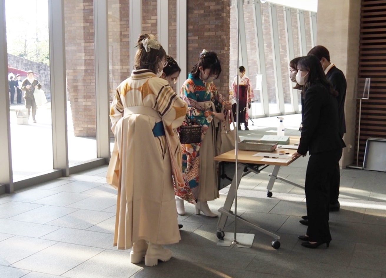 畿友会（学生自治会）だよりvol.89～卒業式の運営に協力！｜KIO Smile Blog