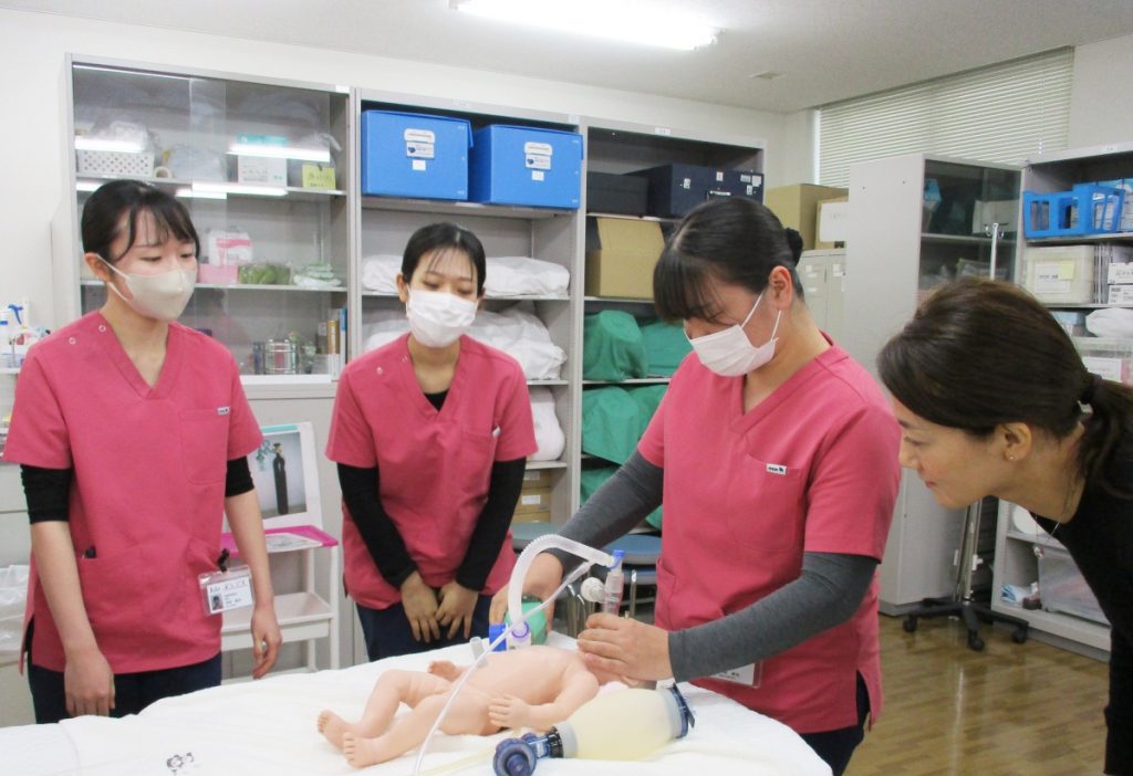 「NCPR（新生児蘇生法）Aコース」を受講しました！～助産学専攻科｜KIO Smile Blog